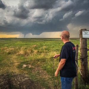 Interactive Live Map of Storm Chasers - Highways & Hailstones